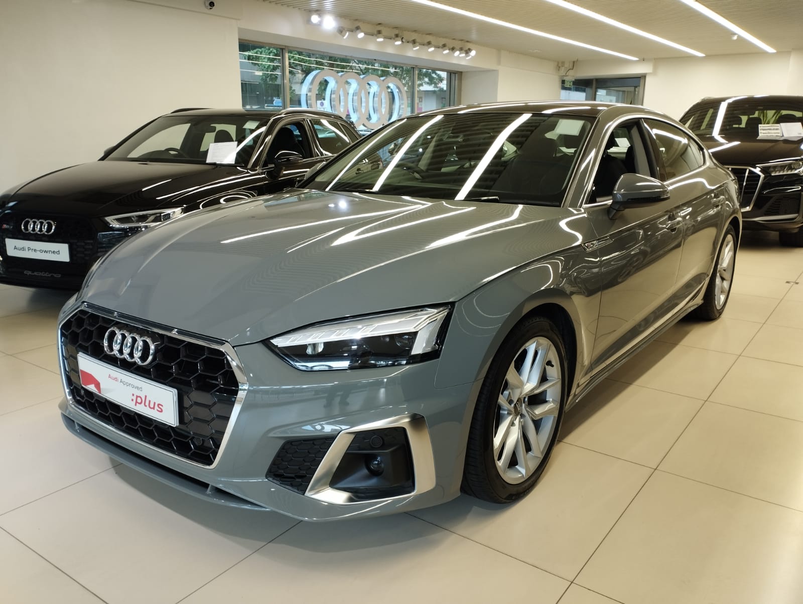 KLM Pre-owned Cars